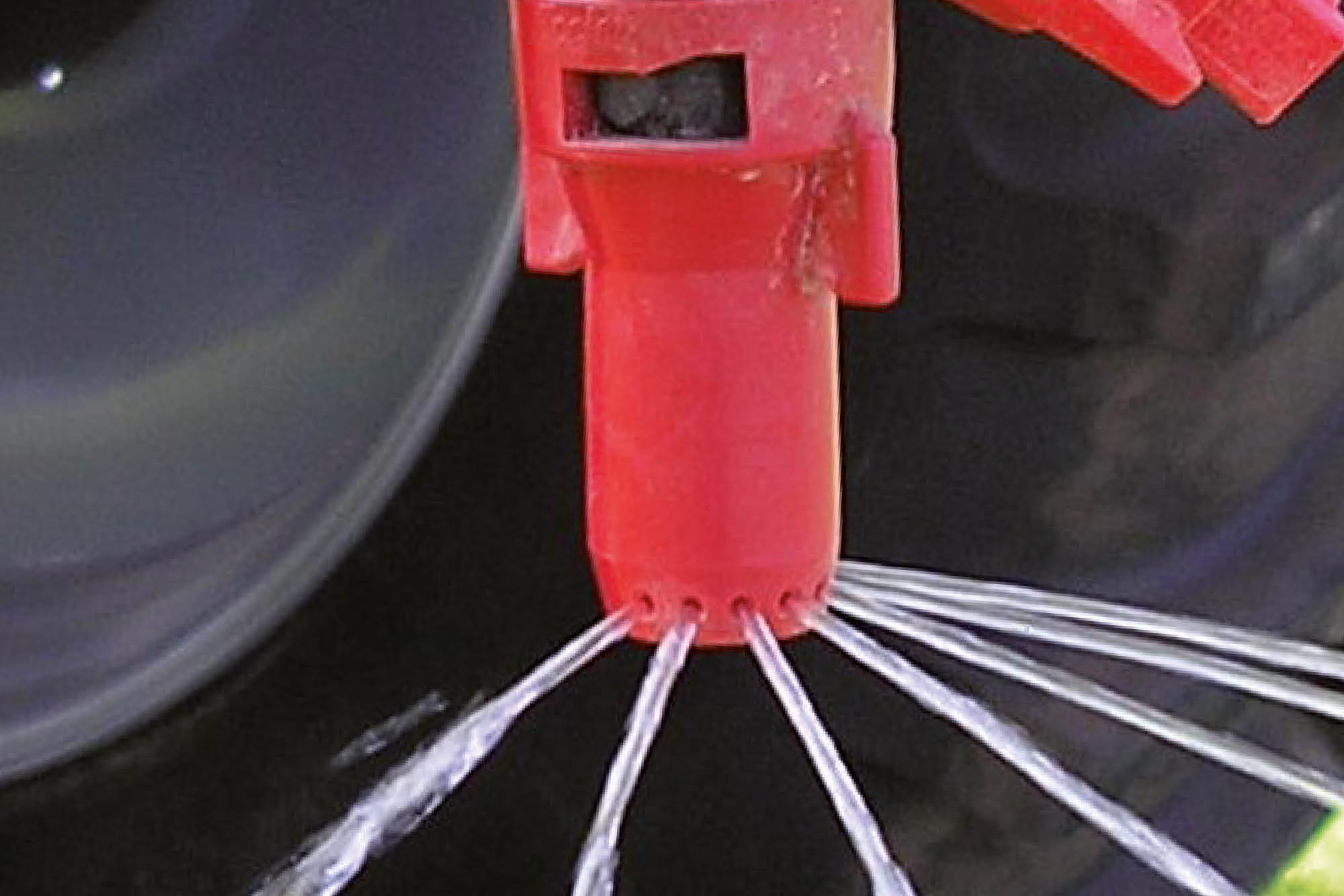 Multi-hole nozzles