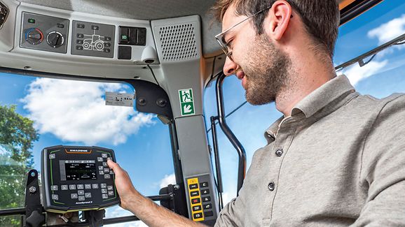 New AMAZONE in-cab terminal AmaSpread 2