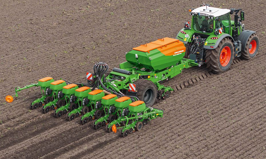 Precea-TCC trailed precision air seeder