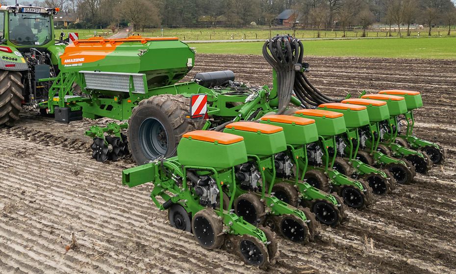 Precea-TCC trailed precision air seeder
