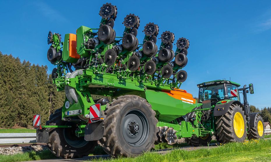 Precea-TCC trailed precision air seeder