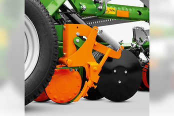 Seed drill wheel track eradicator