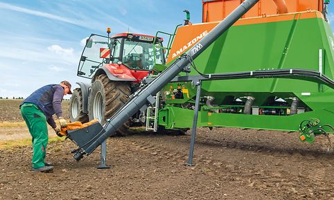 Condor trailed seed drill